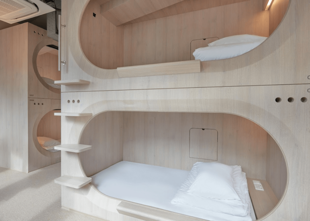 10 Best Capsule Hotels In Singapore For Tranquil Stay (2024)
