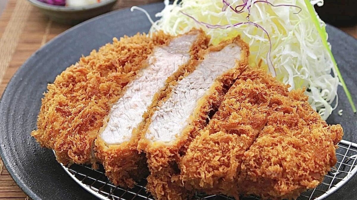 4 Best Tonkatsu In SG: A Girls’ Guide To Crispy Delight 2024