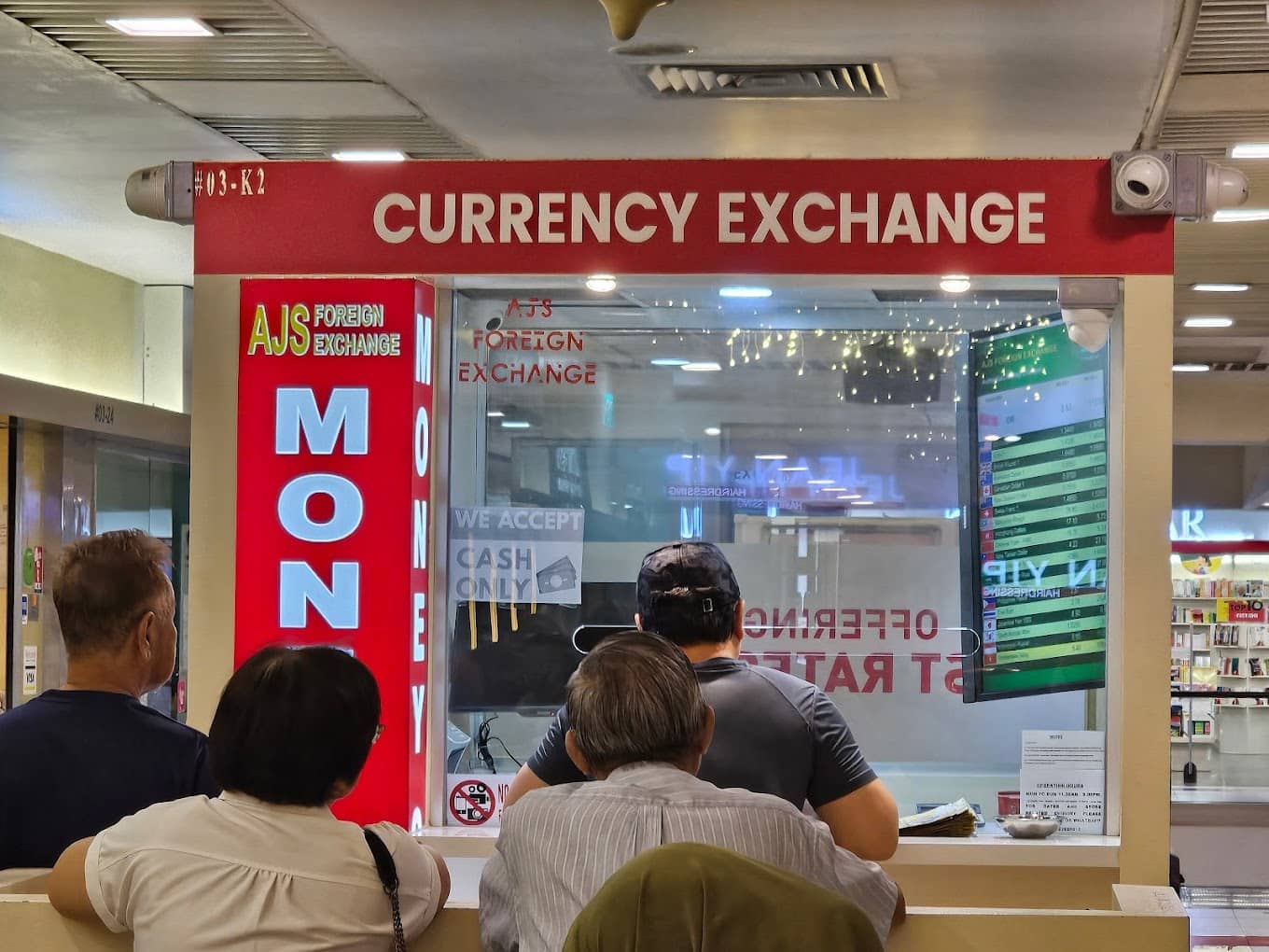 7 Best Money Changers In SG For Girls’ Travel Needs (2026)
