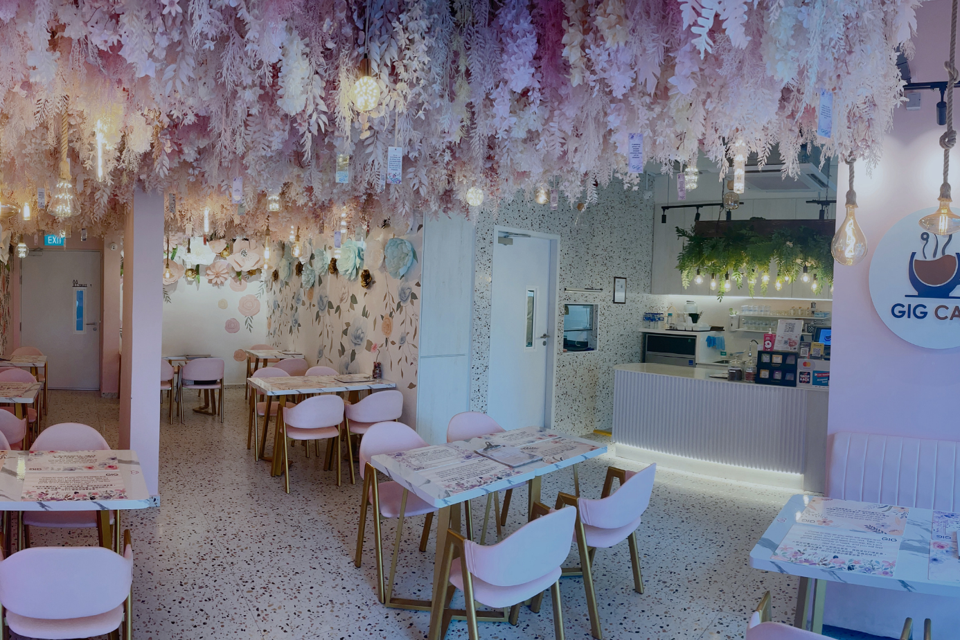 8 Best Flower Theme Cafes In SG Every Girl Will Adore