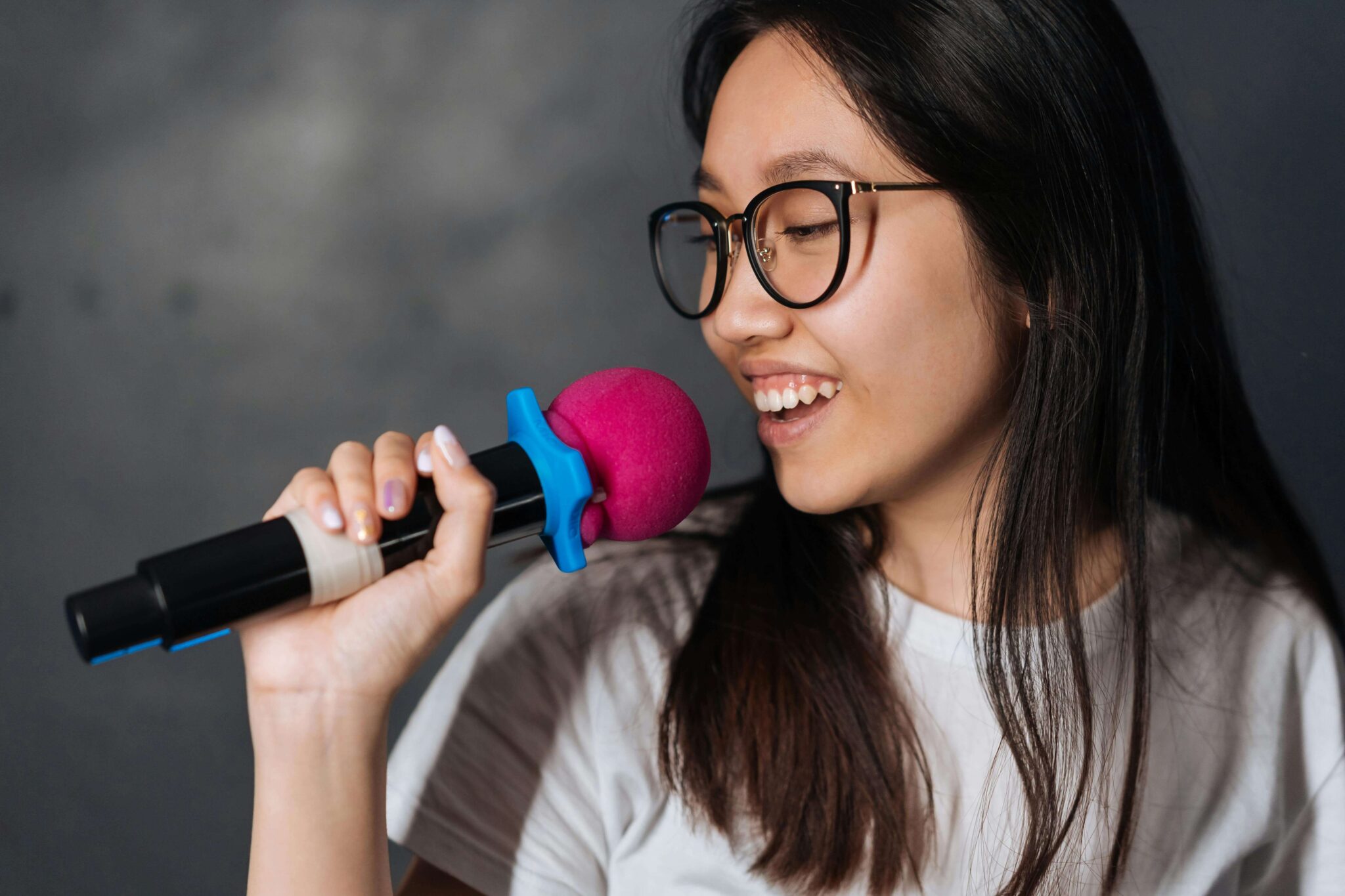 10 Best Vocal Lessons In SG For Girls Who Love To Sing (2026)